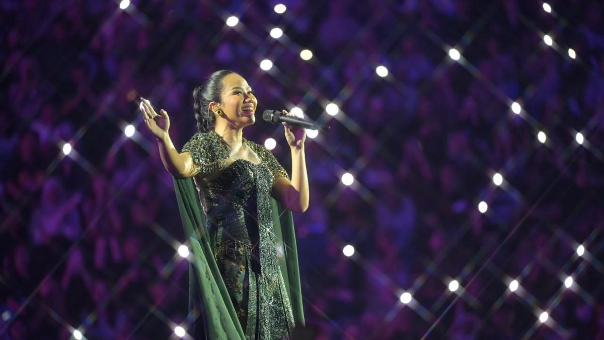 Lagu Tanda dari Yura Yunita Viral Jadi Playlist Healing Gen Z, Ini ...