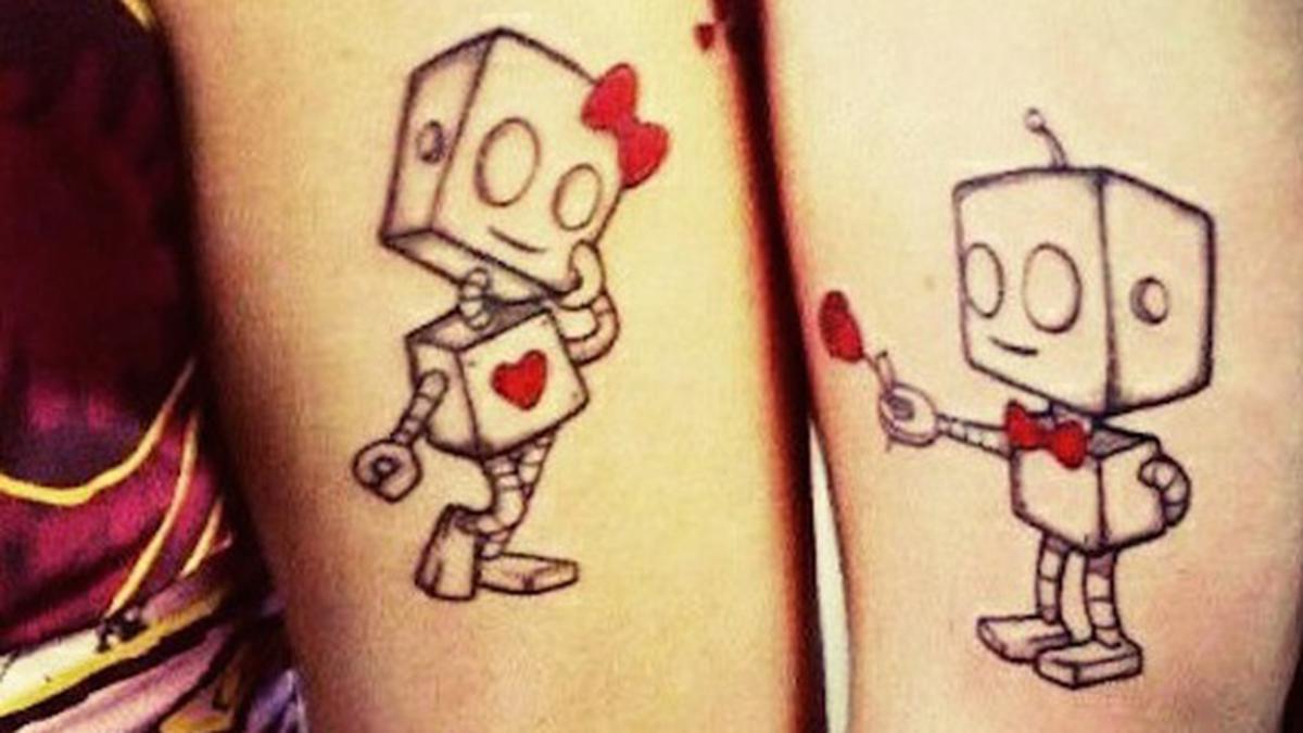 Tatoo Couple Buktikan Cinta Sejati Hanya Pada Pasangan