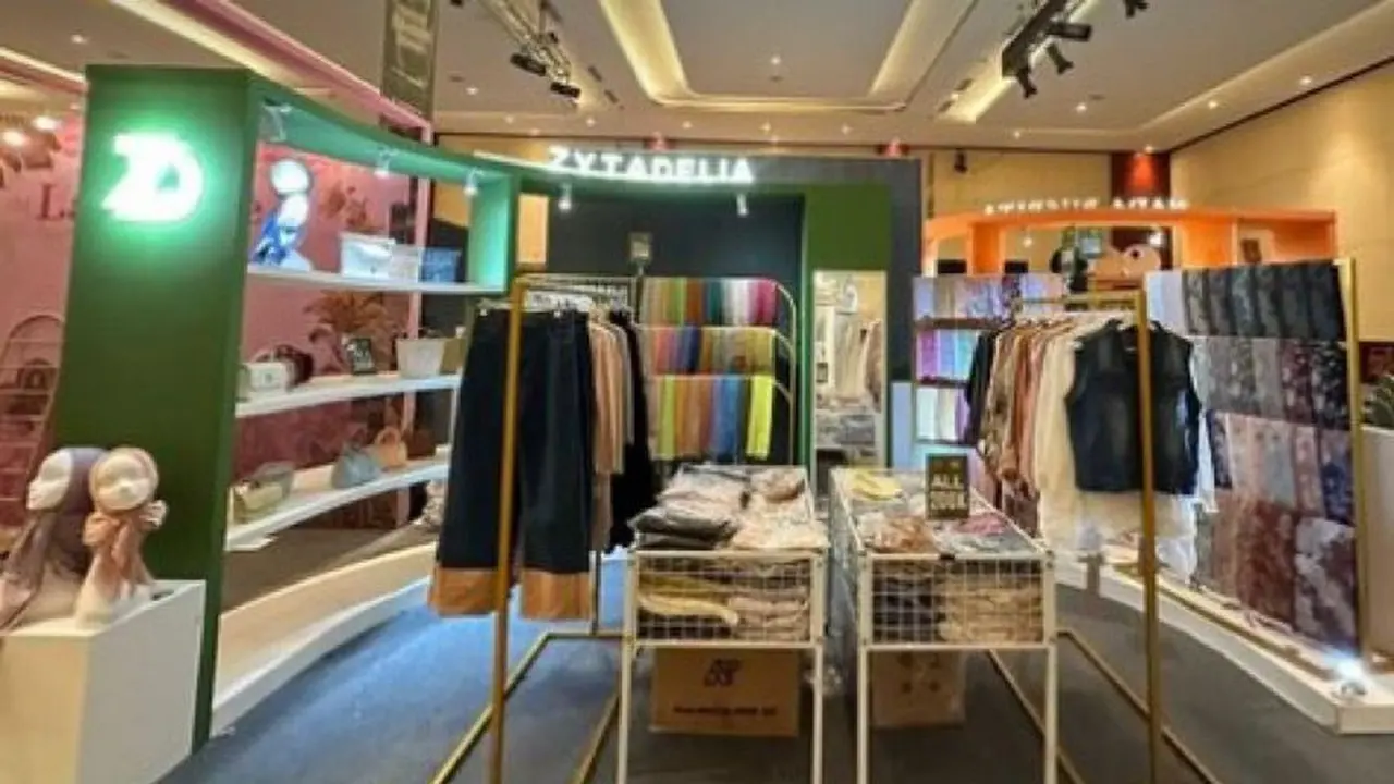 Mengulik Tren Baju Lebaran di Sisterhood Modest Bazaar, dari Nuansa ...