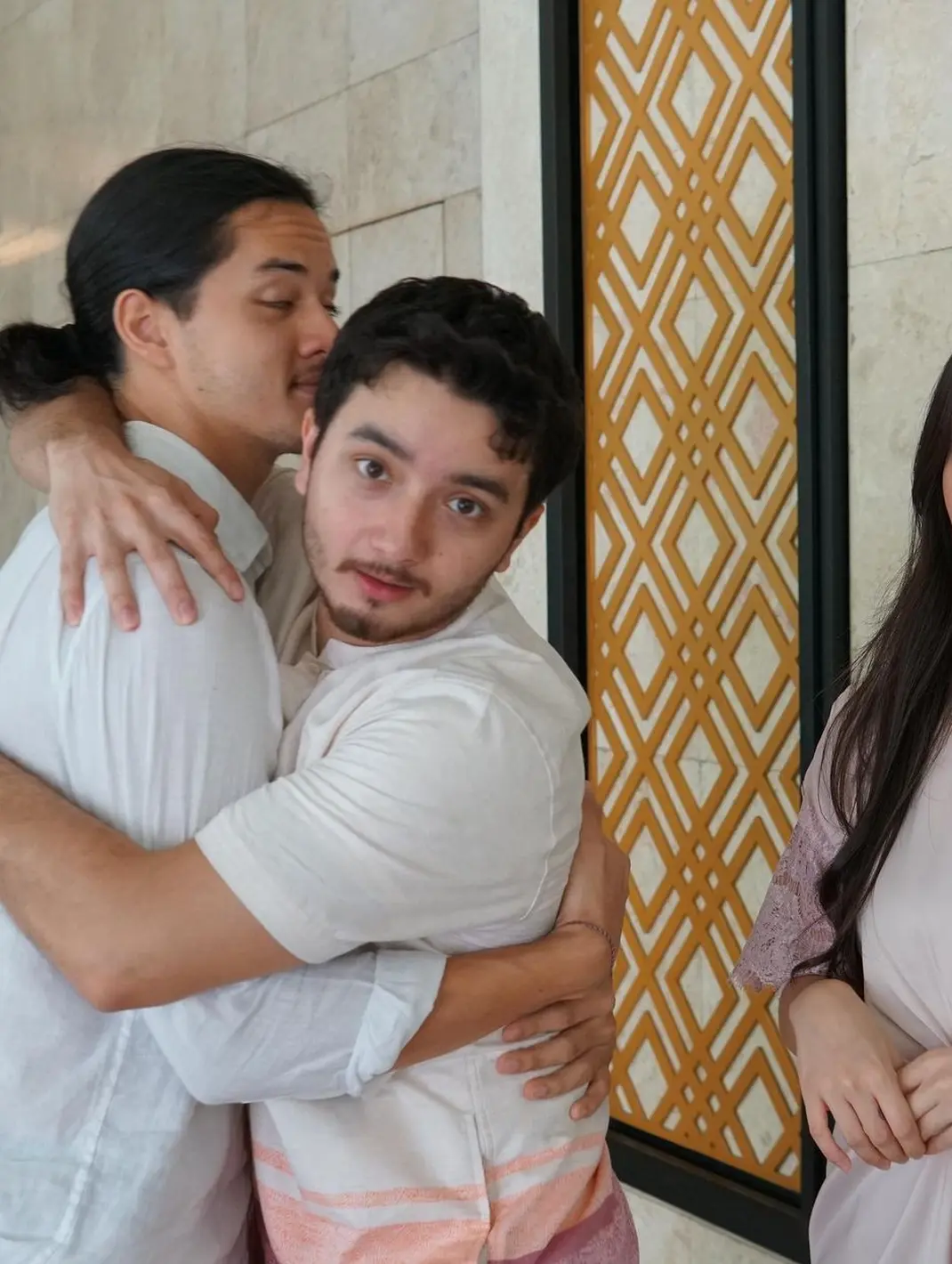 Potret Bryan dan Megan Domani Lebaran Bareng Kekasih, Hangat Meski Beda ...
