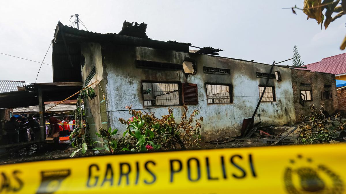 Nestapa Terbakarnya Pabrik Korek Api Gas di Langkat