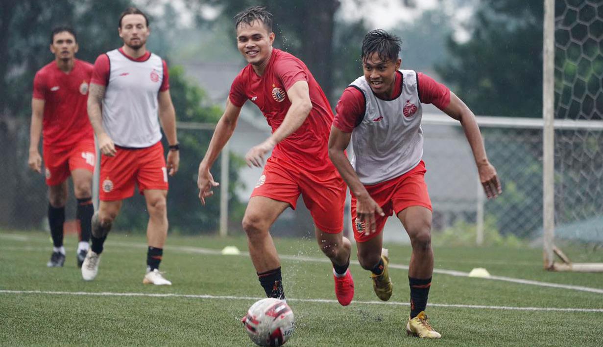 FOTO: Persija Jakarta Gelar Latihan Perdana Jelang Piala Menpora 2021 ...