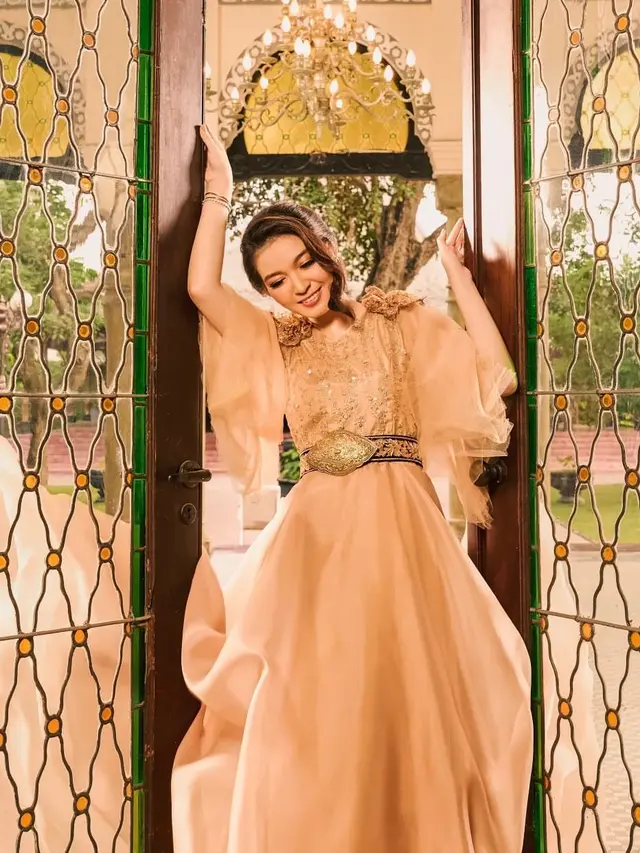 Wajah Selvi Ananda Dikomentari Netizen, Istri Gibran Rakabuming ...