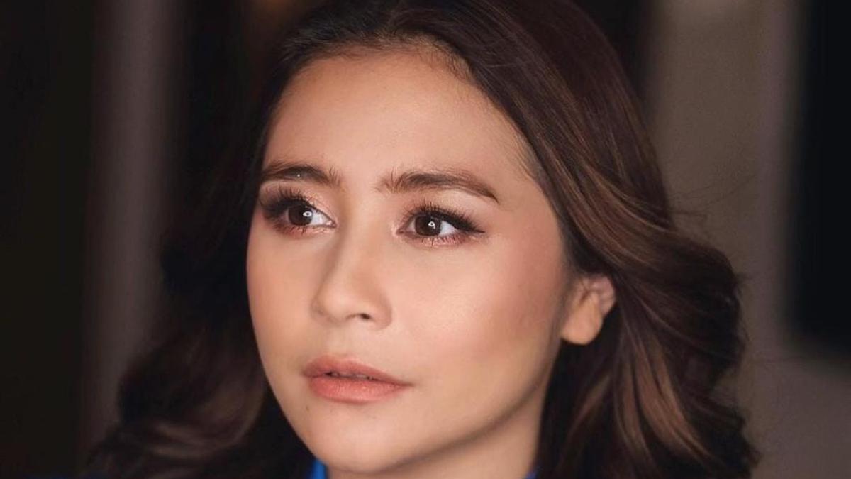 6 Potret Prilly Latuconsina Saat Main Tenis Ditemani Cipung ...