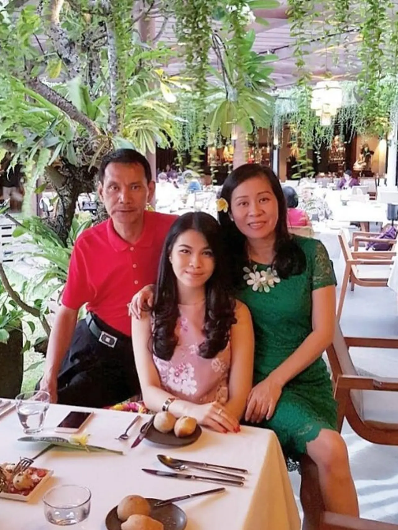 8 Fakta Chen Giovani Soetanto, Calon Menantu Hotman Paris yang Berparas Cantik dan Miliki Body ...