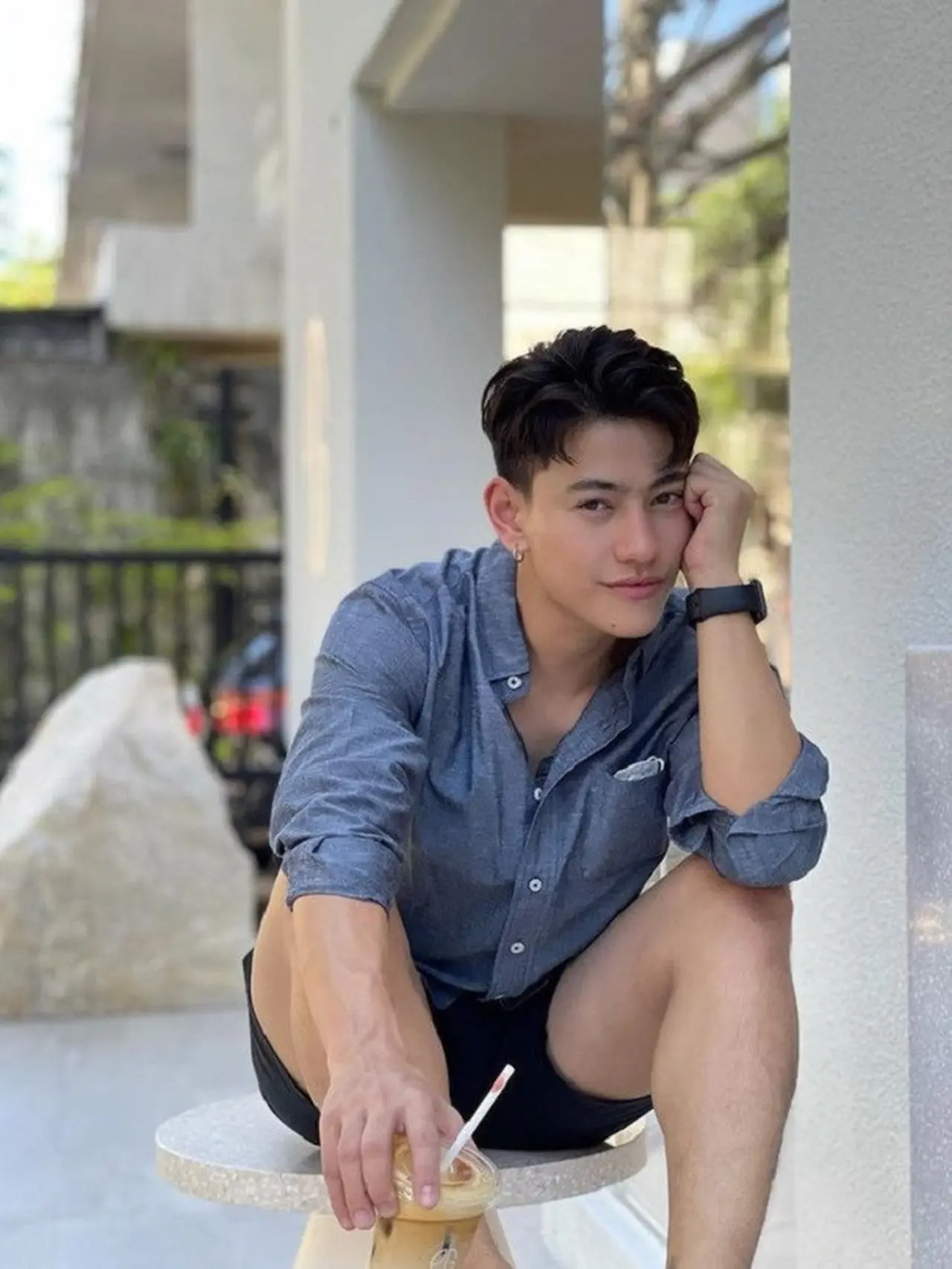 5 Potret Macho Zee Keenan, Selebriti Transgender Thailand yang Berdarah ...