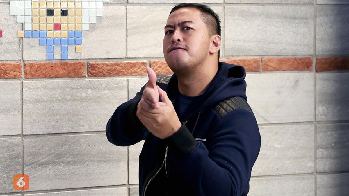 Baru Umur 11 Tahun, Anak Pandji Pragiwaksono Sudah Bisa Mengumpat?