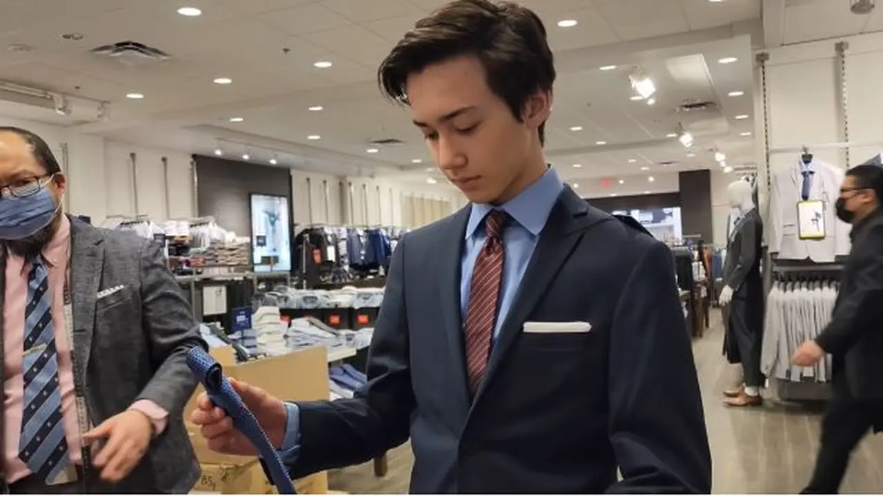 6 Potret Anak Nikmatul Rosidah Eks TKW Asal Blitar, Viral Parasnya Curi ...