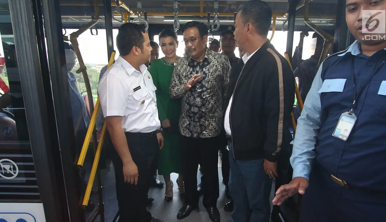 PHOTO: Koridor 13 Transjakarta Sepanjang 9,8 KM Resmi Beroperasi - Foto ...