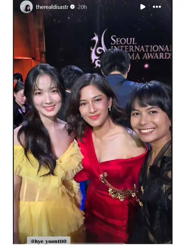 6 Potret Dian Sastro di Seoul Drama Awards 2024, Pamer Foto Bareng Artis Korea - Hot Liputan6.com
