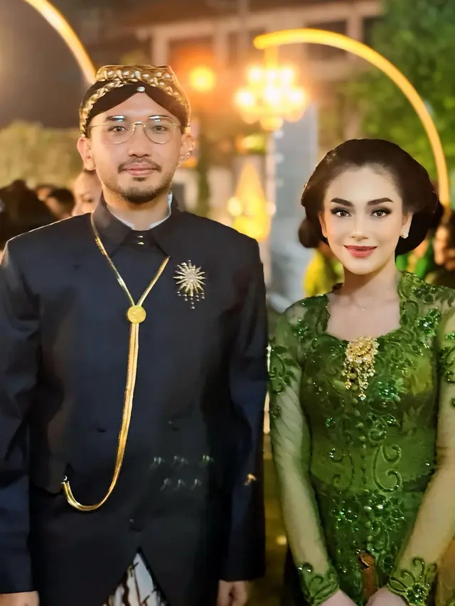 7 Potret Celine Evangelista Pakai Sanggul dan Berkebaya di Ultah Putri ...