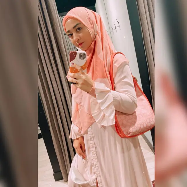 10 Potret Terbaru Nuri Maulida, Mantan Pacar Jeje Govinda yang Kini Hidup Bahagia dengan ...