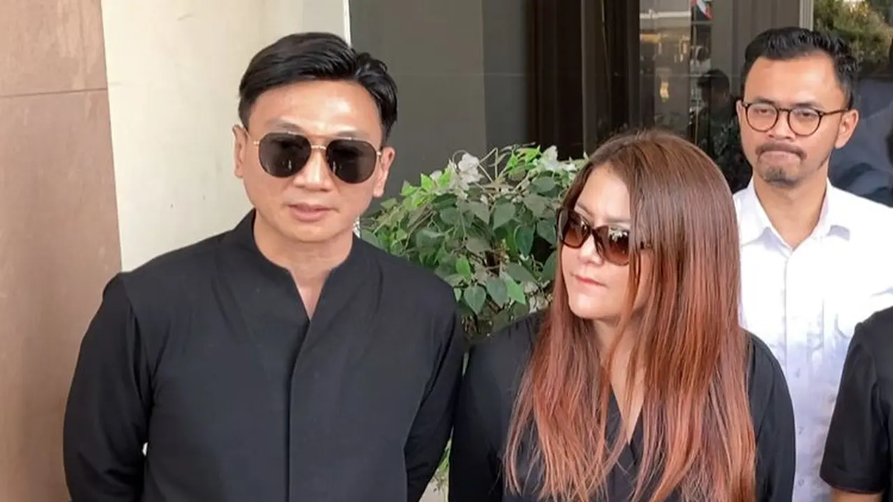 Anji dan Wina Natalia Kompak di Sidang Perceraian, Sebut Mediasi Berjalan Baik: Enggak Ada Alot ...