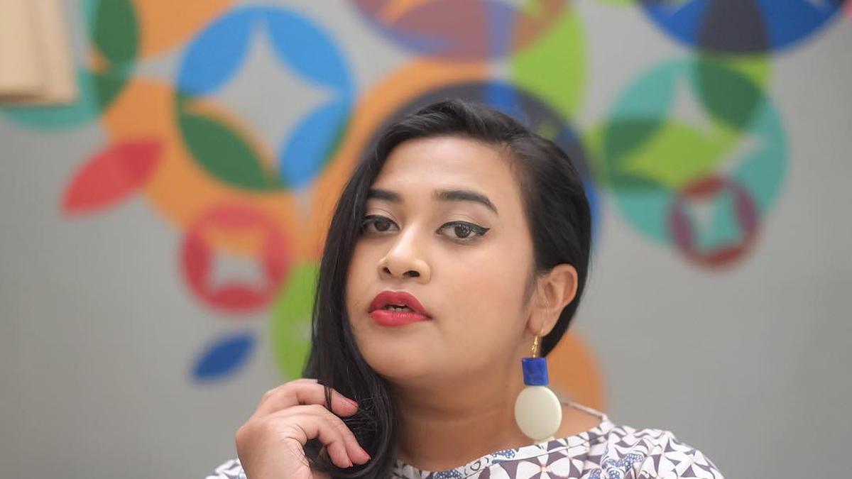 Inspirasi Mix and Match Busana untuk si Plus Size ala Ucita Pohan ...