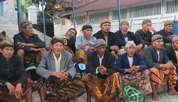 Kumpulan Ayat Al-Qur’an Tentang Larangan Syirik dan Cara Menghindarinya - Islami Liputan6.com