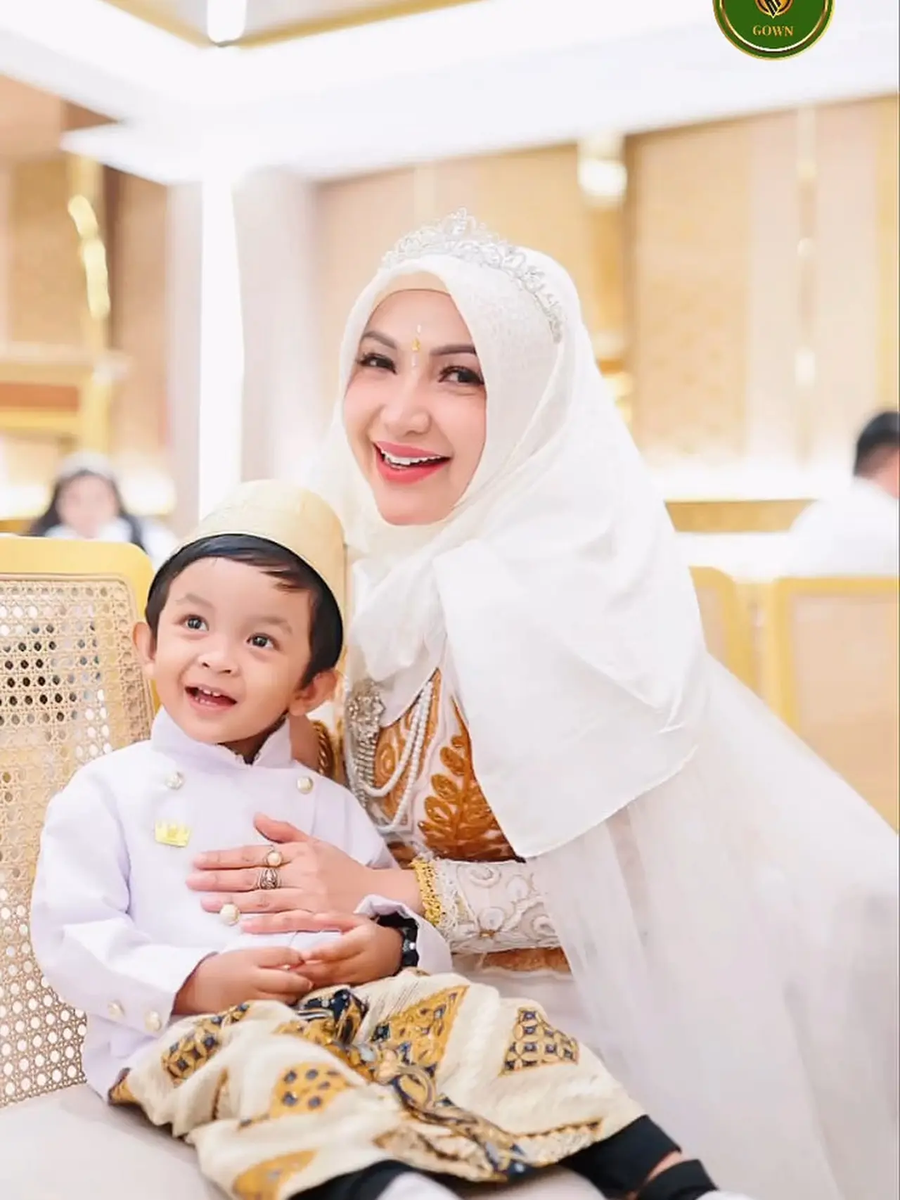 6 Potret Sulthan Putra Roro Fitria yang Kini Sudah Besar, Makin Rupawan ...