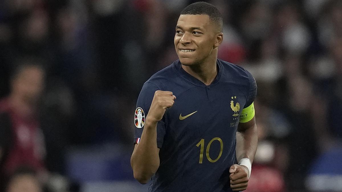 Prancis Tekuk Yunani di Kualifikasi Euro 2024, Kylian Mbappe Cetak ...