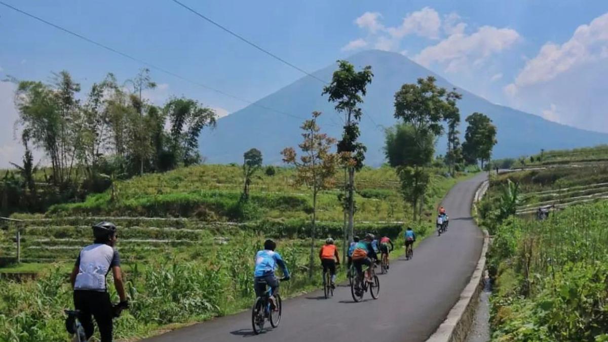 6 Fakta Menarik Gunung Butak di Malang yang Bersebelahan dengan Gunung Kawi