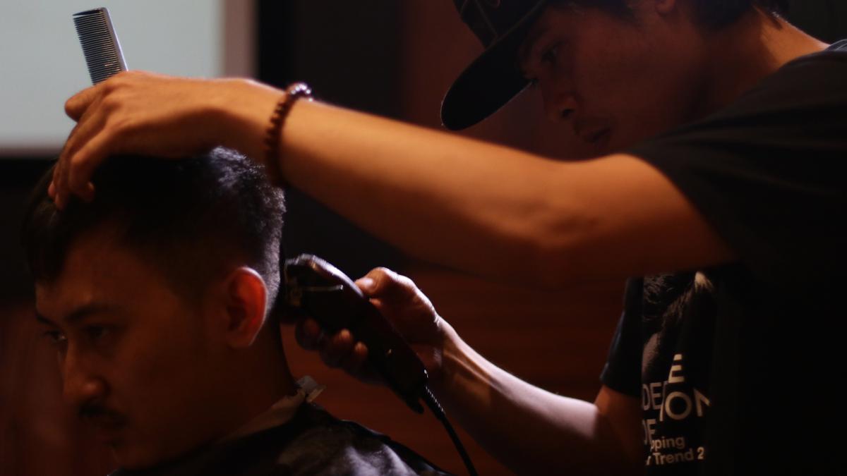 PHOTO: Gaya Potongan Rambut Klasik Pria Urban Zaman Now - Foto Liputan6.com