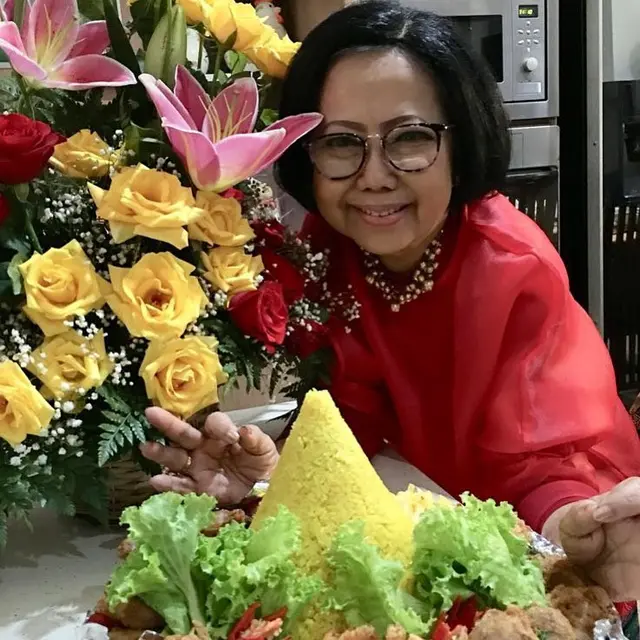Sama-sama Jadi Chef, Ini 6 Momen Kebersamaan Sisca Soewitomo dan Novia ...