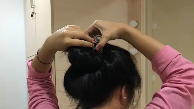 Cara Memakai Jedai Rambut Pendek Agar Penampilan Semakin Menawan - Hot ...