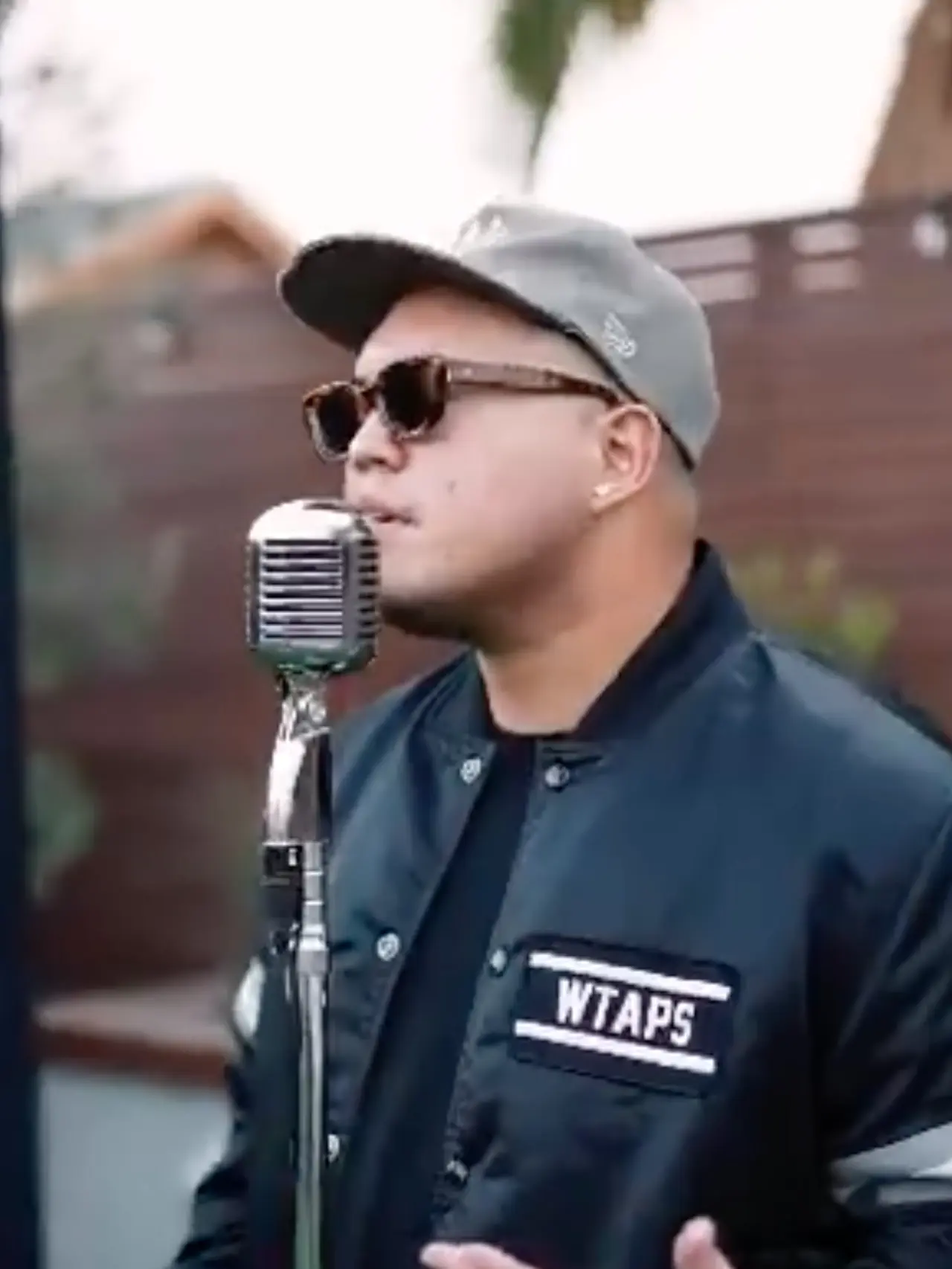 Penyanyi Amerika Jeff Bernat Bakal Konser di Jakarta 3 Maret 2024 ...