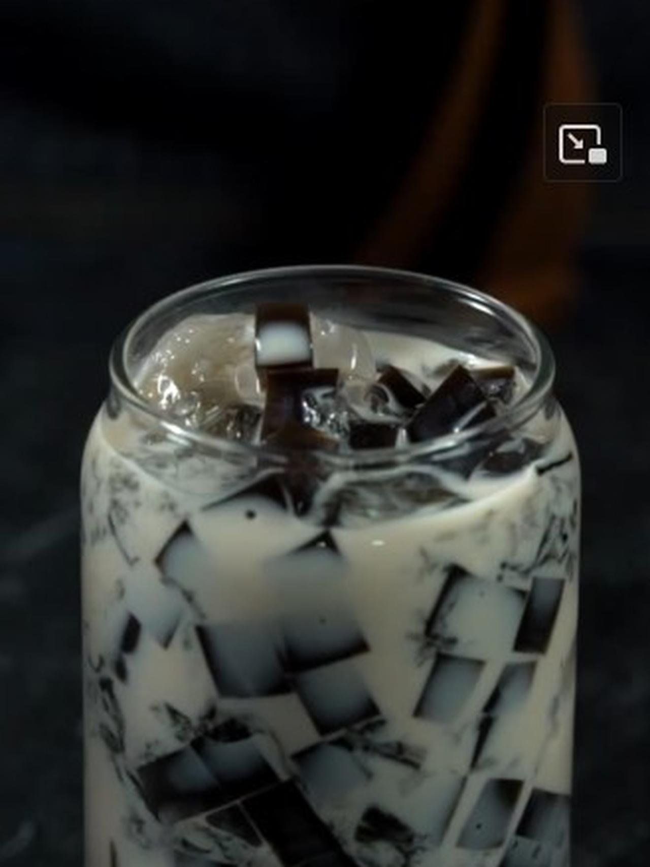 10 Cara Membuat Es Lumut Aneka Rasa, Creamy, Manis, dan Menyegarkan