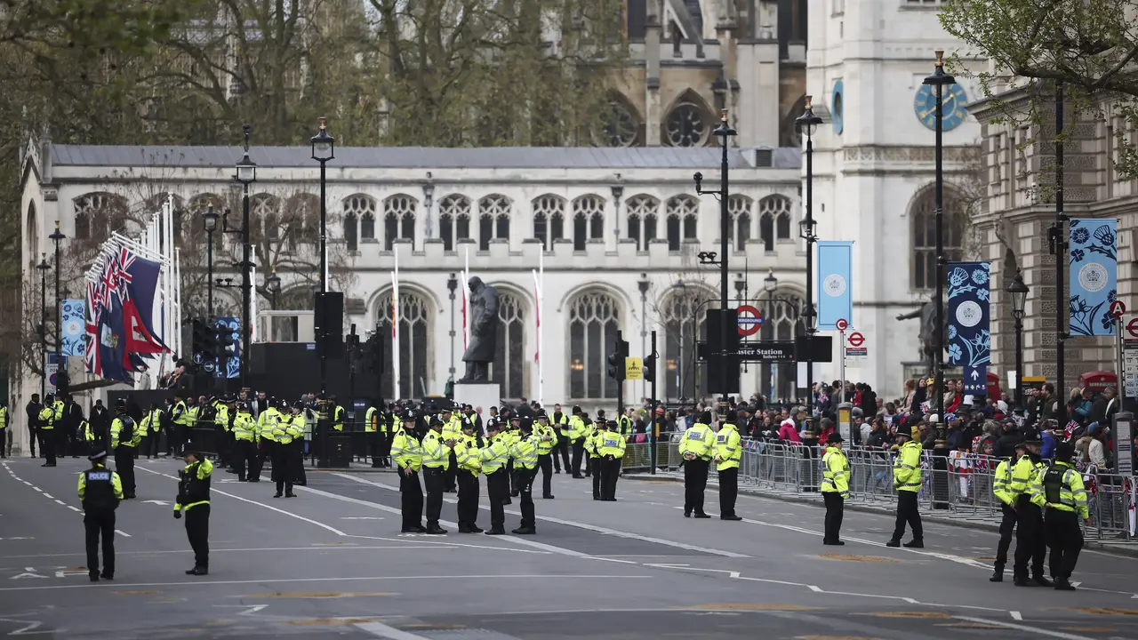 Penobatan Raja Charles III Telan Biaya Rp 1,8 Triliun, Katanya Lebih ...