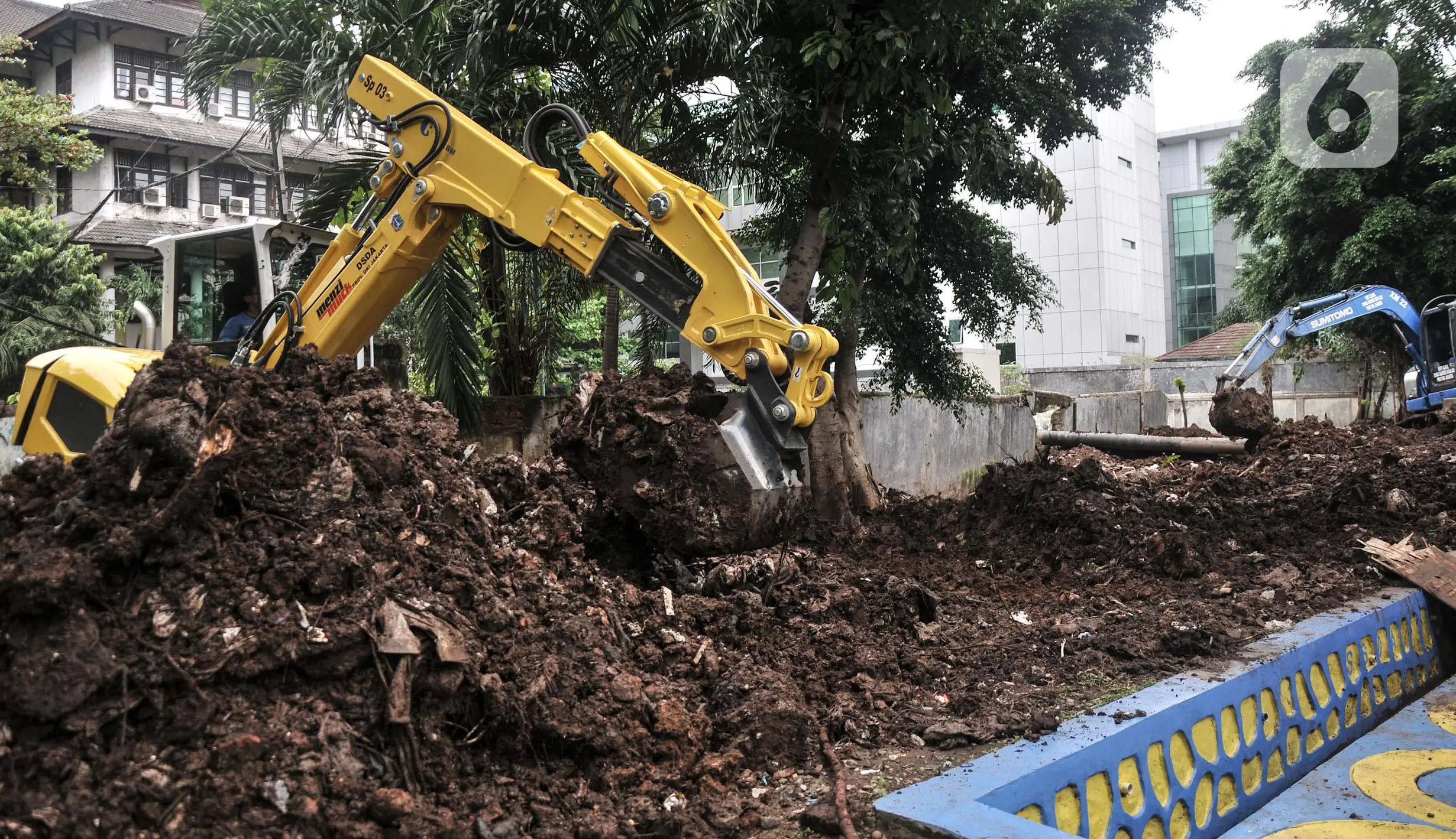 Pembangunan Embung Cempaka Putih - Foto Liputan6.com