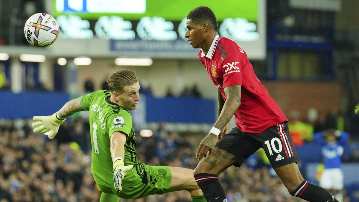 Liga Inggris: Legenda MU Minta Marcus Rashford Kembali ke Setelan ...