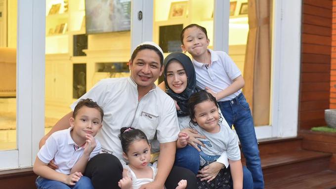 5 Potret Menggemaskan Princess Kayla, Anak Bungsu Pasha Ungu dan Adelia ...