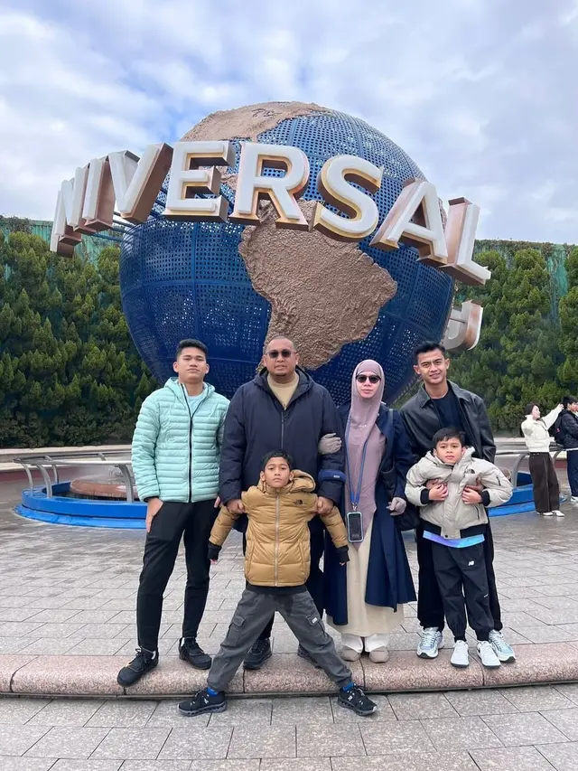 6 Potret Seru Pratama Arhan Liburan Tahun Baru di Jepang Bareng ...