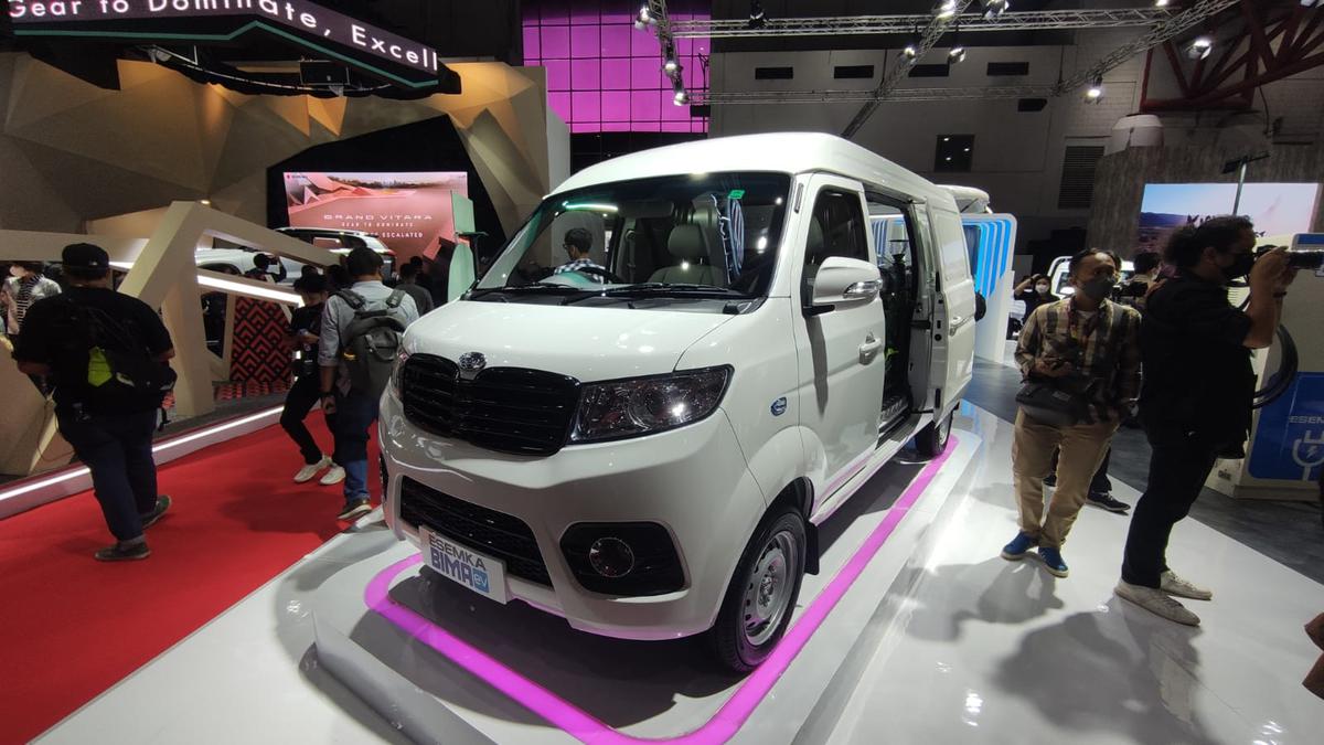 Galeri Foto Mobil Listrik Esemka Bima EV di IIMS 2023 - Otomotif ...