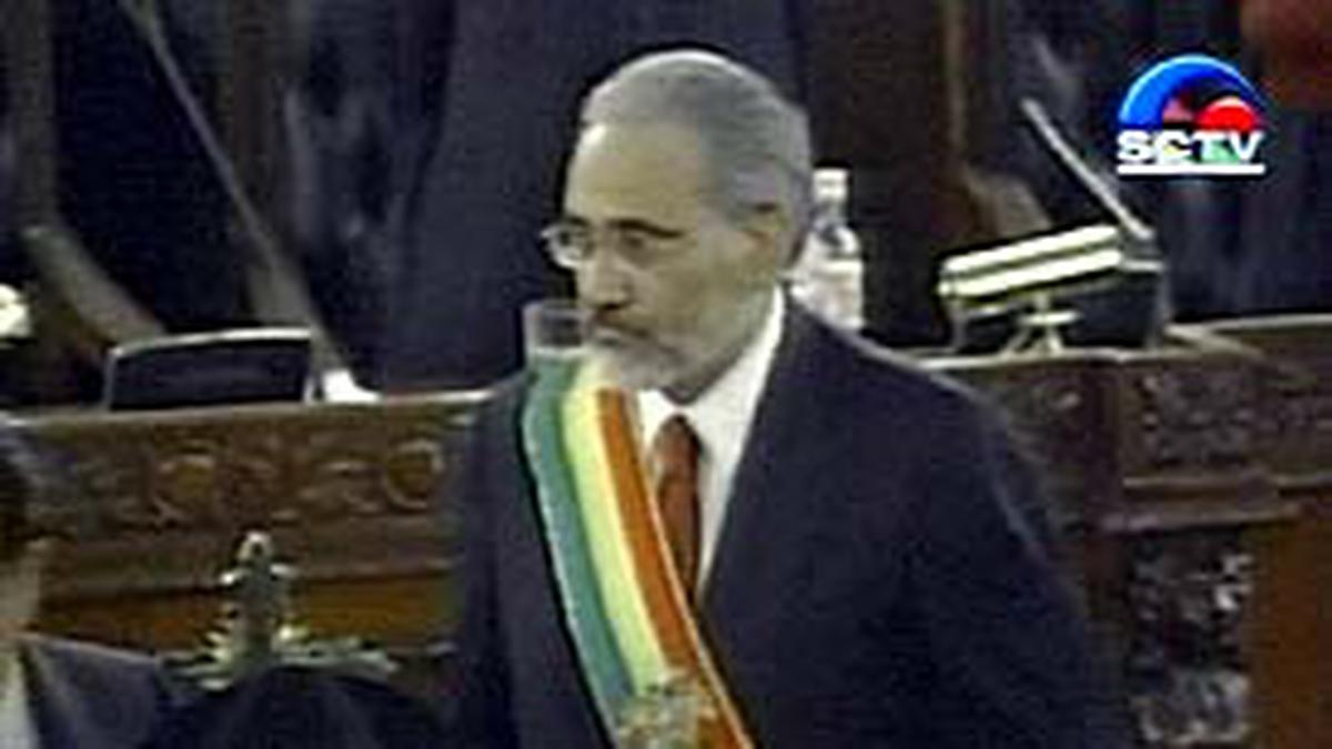 Carlos Mesa Presiden Baru Bolivia