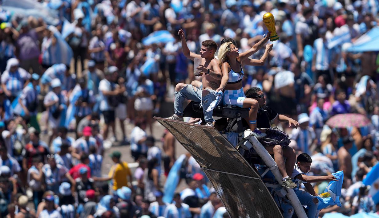 Parade Juara Piala Dunia 2022, Lionel Messi Cs Disambut Bak Pahlawan di ...