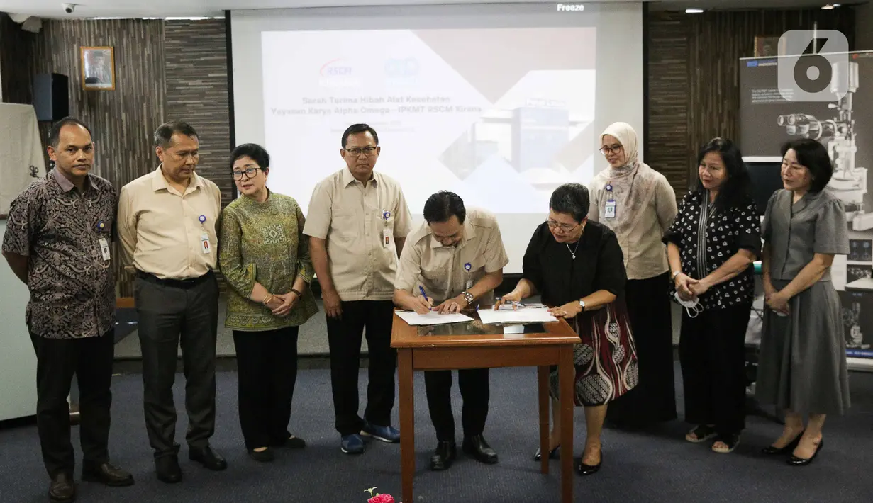 Yayasan Karya Alpha Omega HIbahkan Lima Jenis Alat Kesehatan ke IPKMT ...