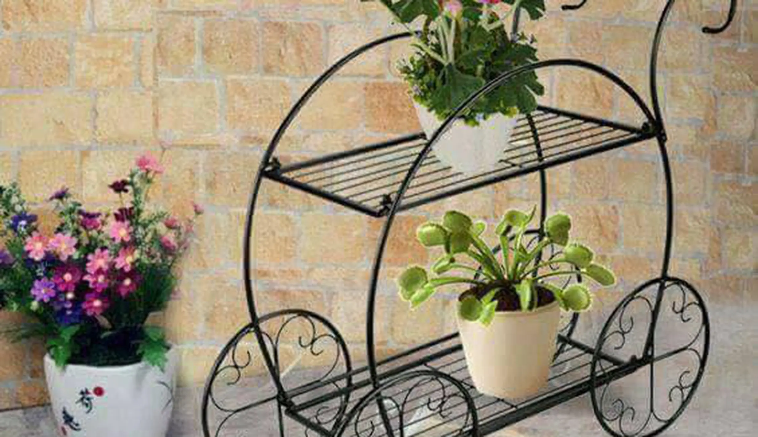 Tempat Pot Bunga Unik & Menarik Bikin Suasana Rumah makin Asik