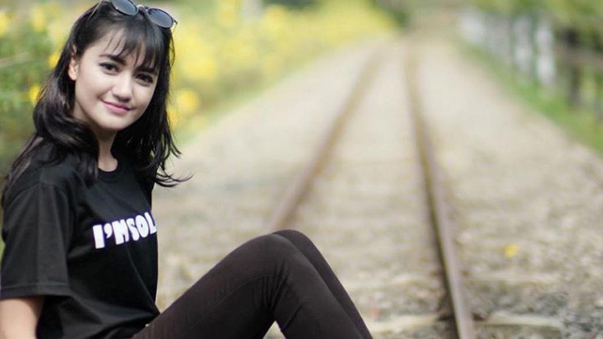 5 Potret Penampilan Marcella Simon Setelah Melepas Hijab