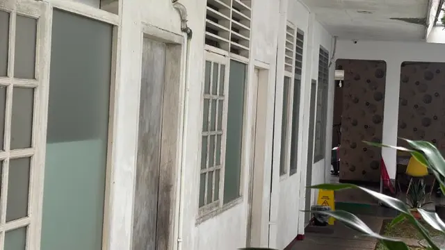 Seluk Beluk Kos-kosan Tempat Diplomat Muda Kemlu Tewas Terlilit Lakban - News Liputan6.com