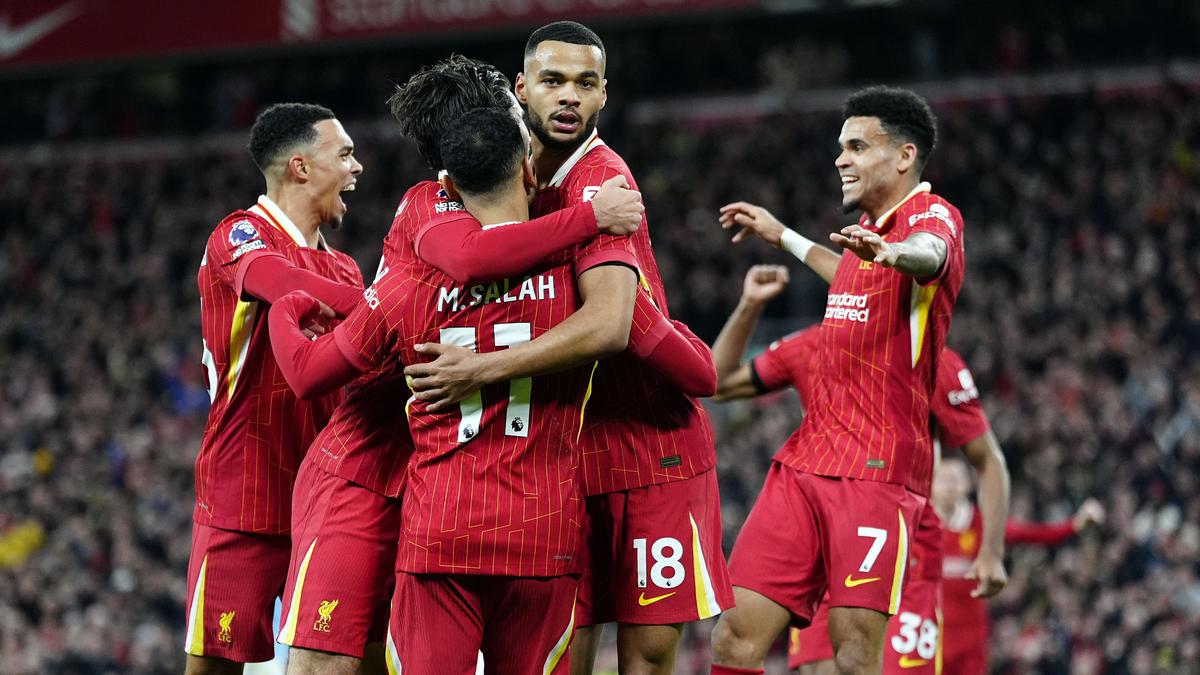 Ungkapan Bek Liverpool Setelah Kemenangan Telak atas Man City: Arne Slot Tak Berusaha Menjadi ...