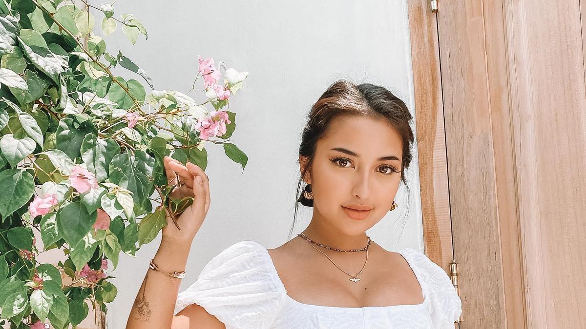 Umumkan Kehamilan di Umur 21, Jennifer Coppen Sadar Jadi Orangtua di ...