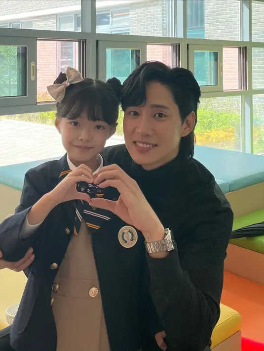 Potret Oh Ji Yul Aktris Cilik The Glory, Pemeran Han Ye Sol yang Menggemaskan dan Jadi ...