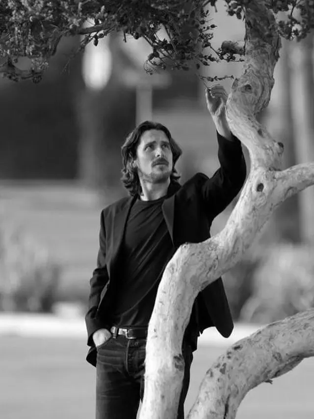 Potret dan Fakta Christian Bale, Pemeran Frankenstein yang Ternyata ...