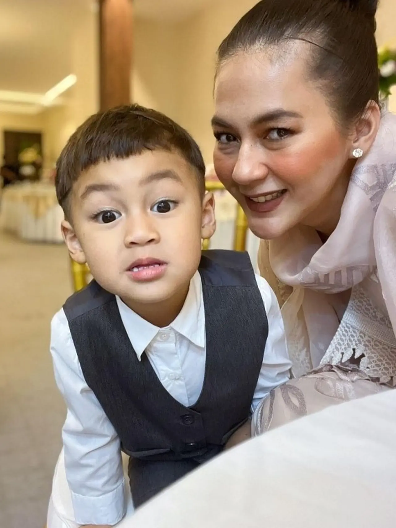 Potret Ganteng Kiano, Anak Baim Wong dan Paula Verhoeven yang Makin Sholeh - Entertainment ...