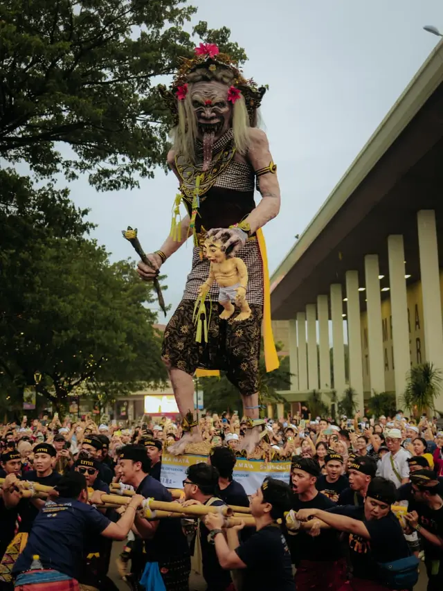 Sambut Nyepi 2025, Pawai Ogoh-ogoh Kala Rau Digelar di TMII Jakarta ...
