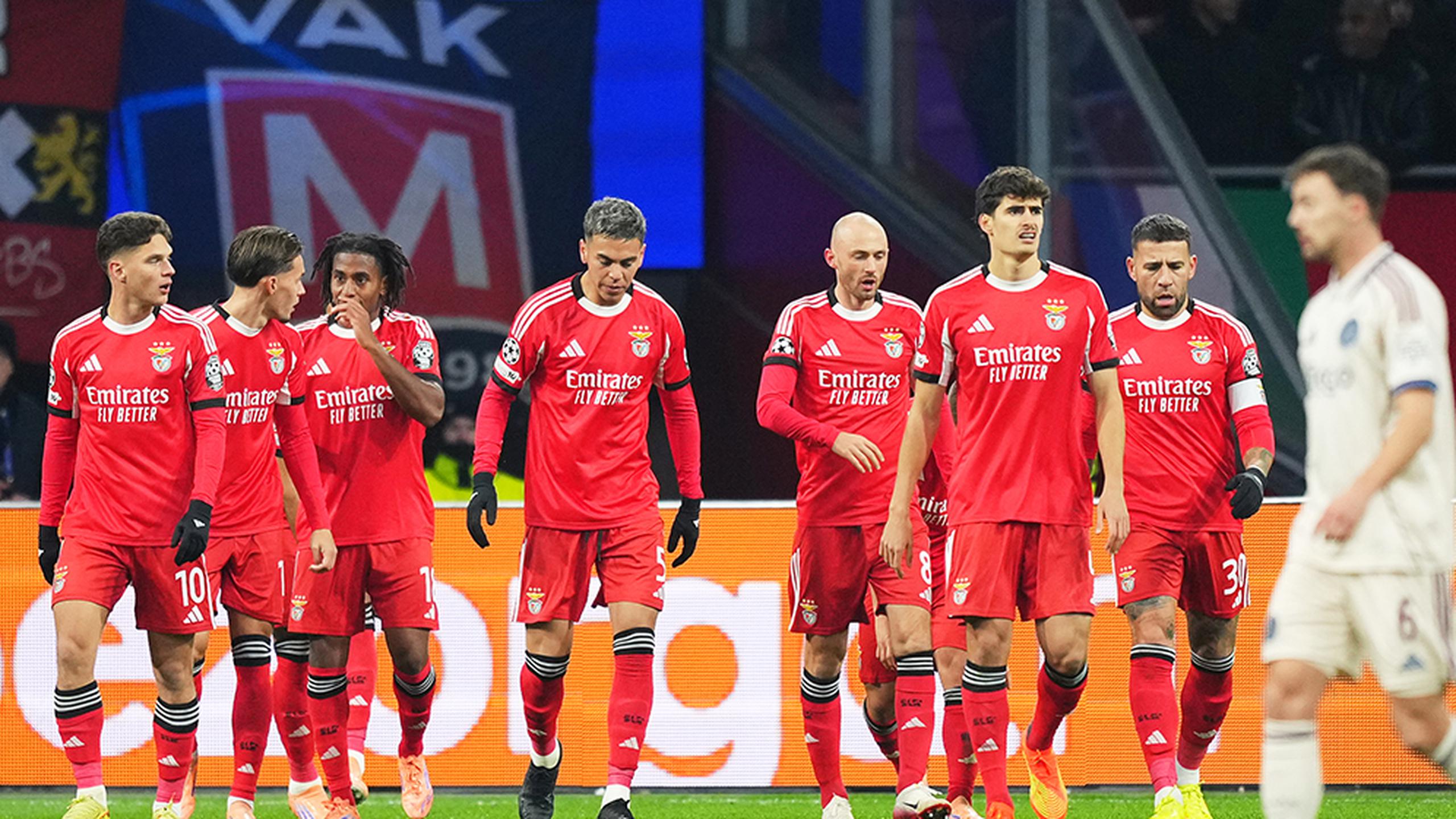 Hasil Ajax vs Benfica: Gol Cepat Dahl dan Penyelesaian Barreiro Kunci ...