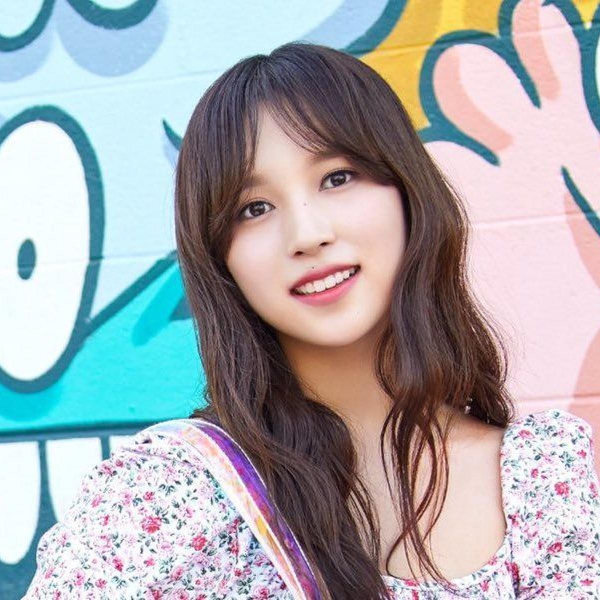 Mina Yang's Instagram, Twitter & Facebook on IDCrawl