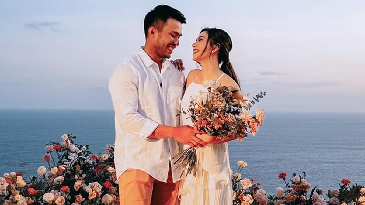 8 Momen Jessica Mila Dilamar Yakup Hasibuan, Undang Tulus Nyanyi Iringi ...