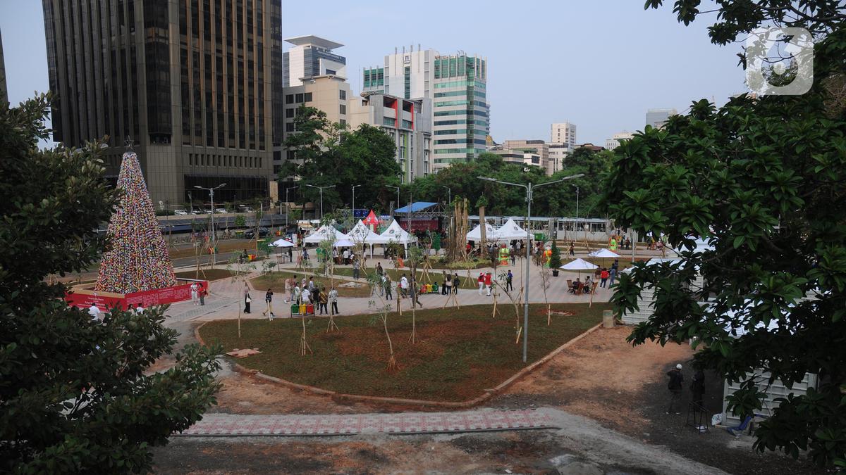 FOTO: Lahan Parkir Thamrin 10 Beralih Fungsi Jadi Kawasan Kuliner ...