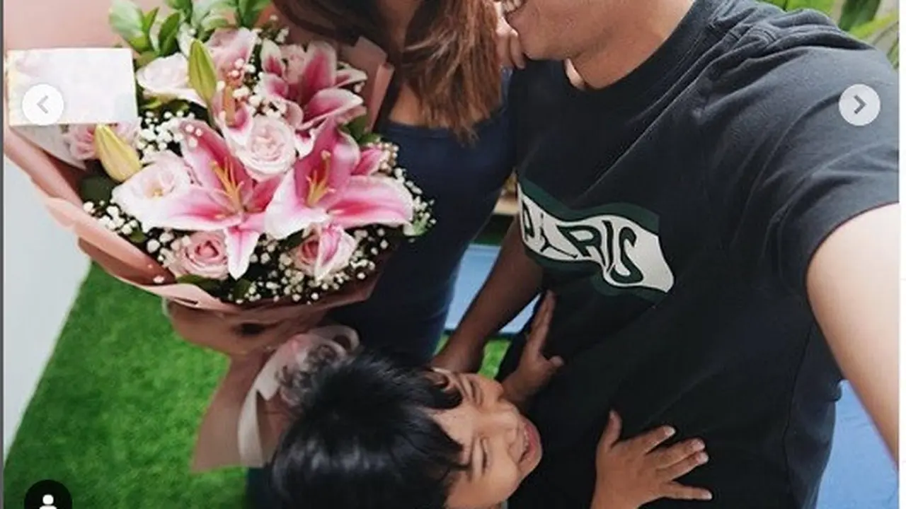 6 Potret Rio Alief Go Public Pacaran dengan Vinessa Inez, Move On ...